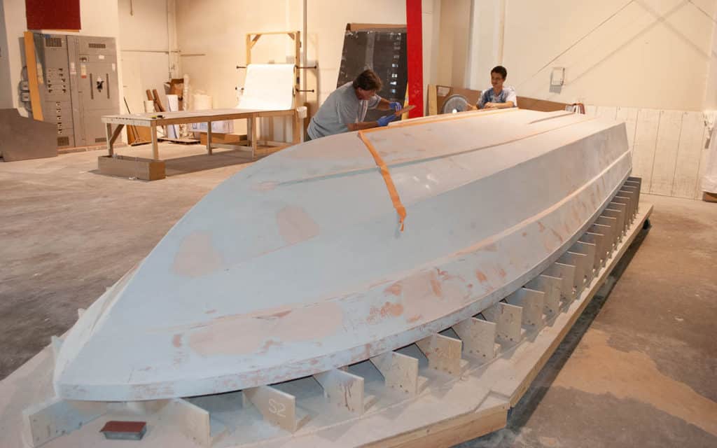 Construction - Piranha Boatworks